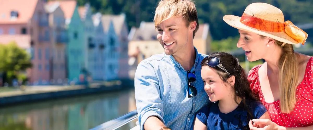 Unforgettable Family Fun Boat Tours | Rockstarz Boat Tours